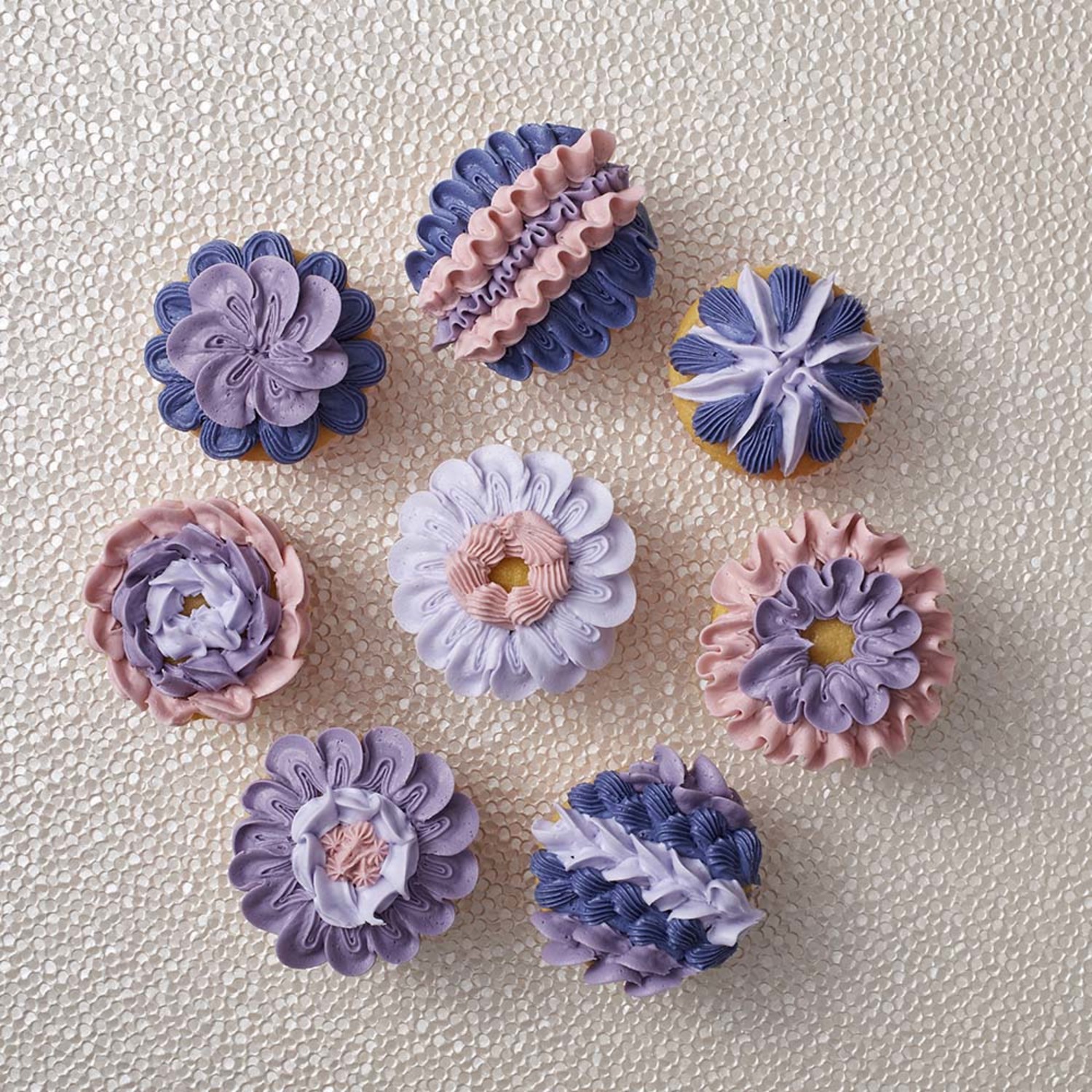 8 Ways to Use Ruffle Decorating Tip 86 - Wilton