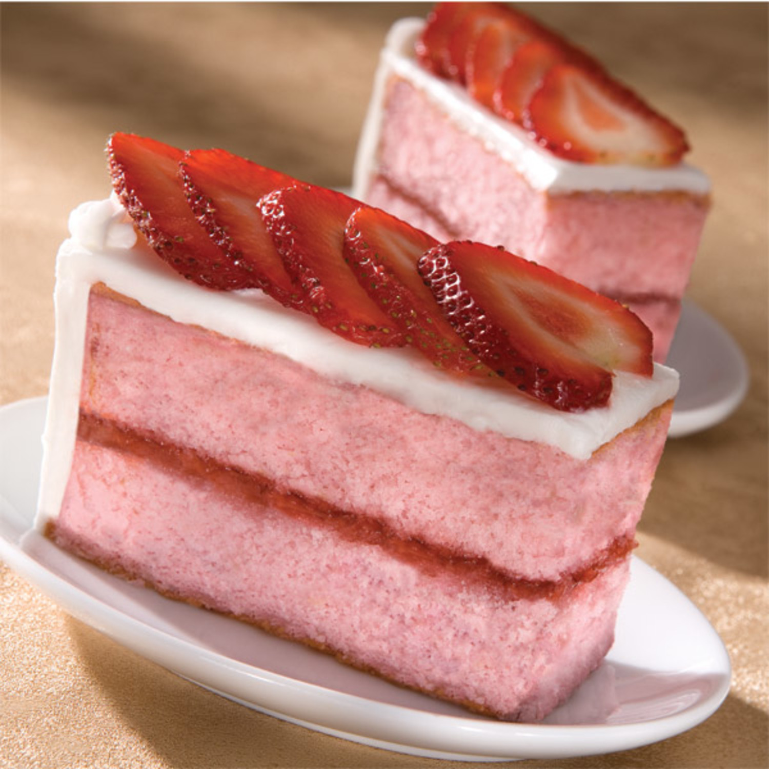 Strawberry Layer Cake - Wilton