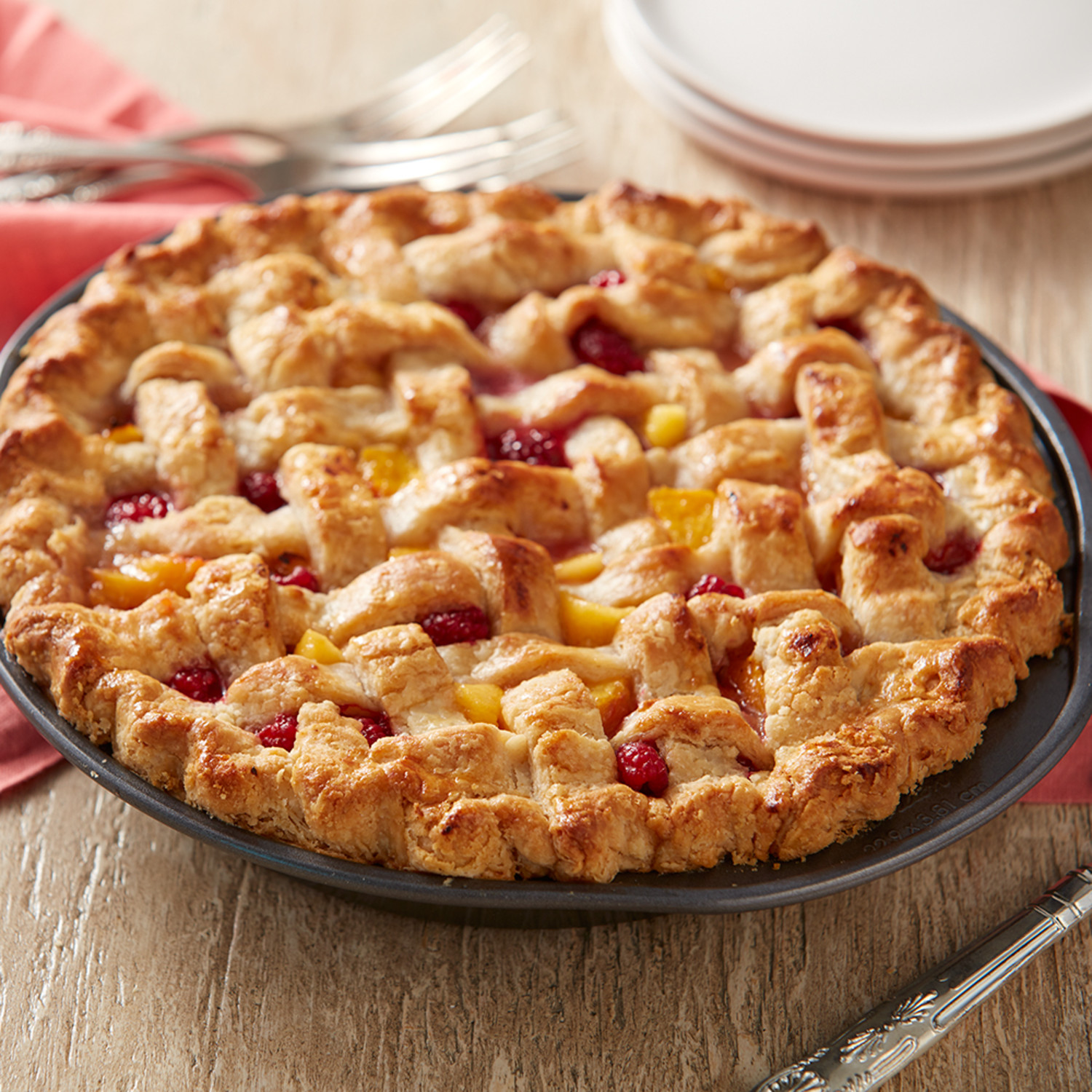 Raspberry Peach Pie - Wilton