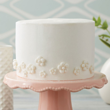 Sweet White Floral Cake - Wilton