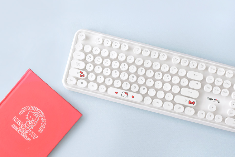 Hello Kitty Wireless Keyboard & Mouse Set Retro Classic Version ...