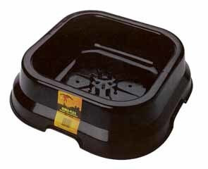 Miller Plastic Salt & mineral Block Pan, 10 Qt - CountryMax