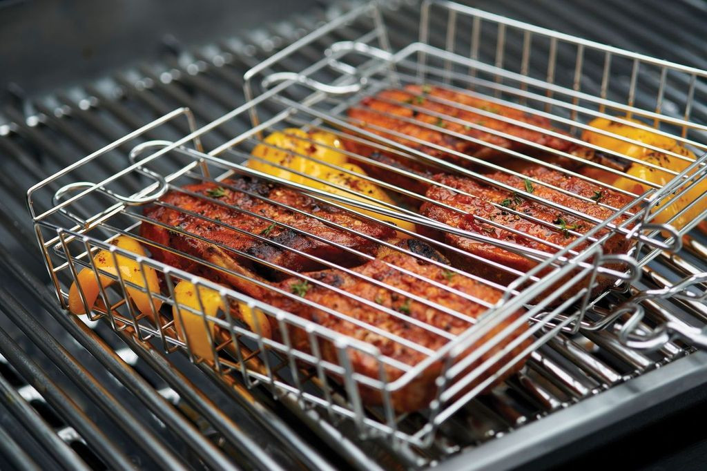 Broil King Stainless Steel Deluxe Grill Basket