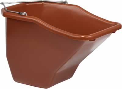 Miller Manufacturing Better Bucket Red 20 Quart - CountryMax