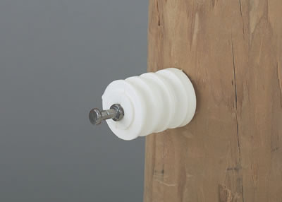 Dare Triple Groove Insulator With Nail, 25 Pack - CountryMax