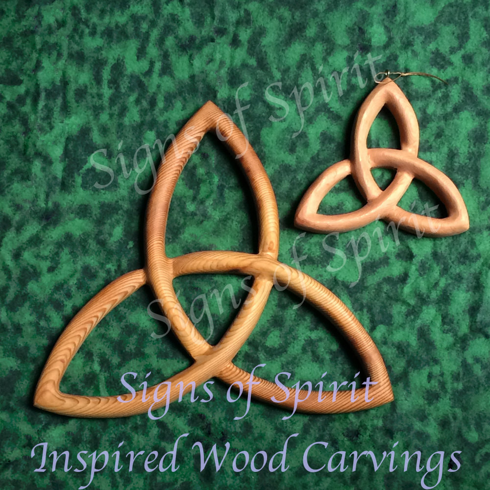 Miniature Trinity Knot-Basic Triquetra-Celtic Goddess-Christian Trinity ...