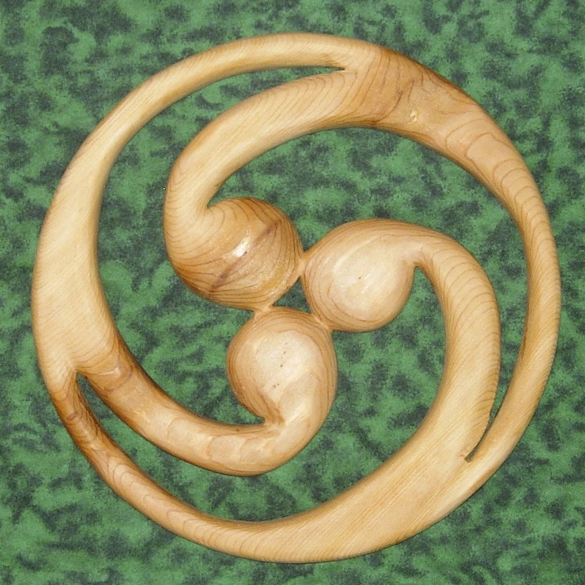 Triskelion Triple Spiral - Newgrange Variation - Okinawa Three Tears ...