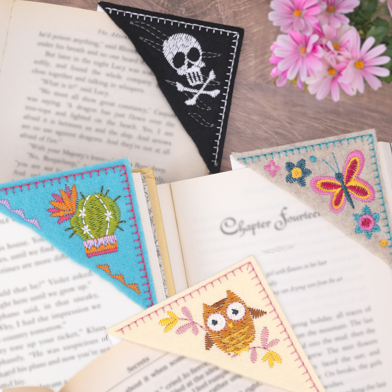 Cat Corner Bookmark