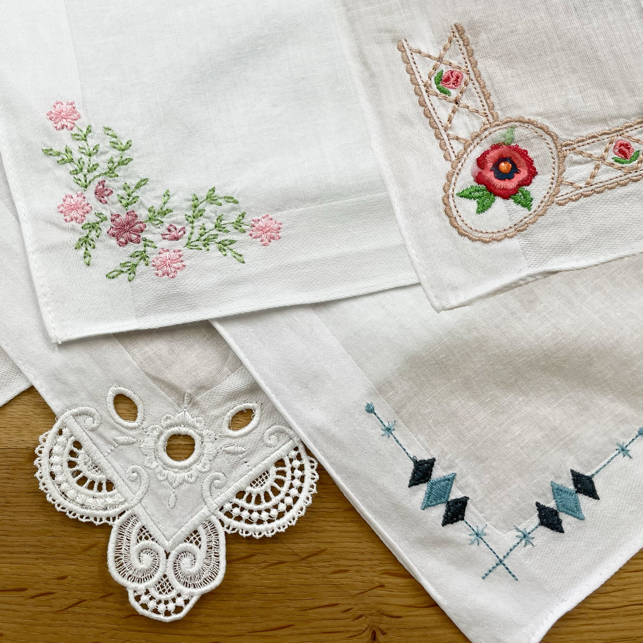 Embellished Borders & Corners