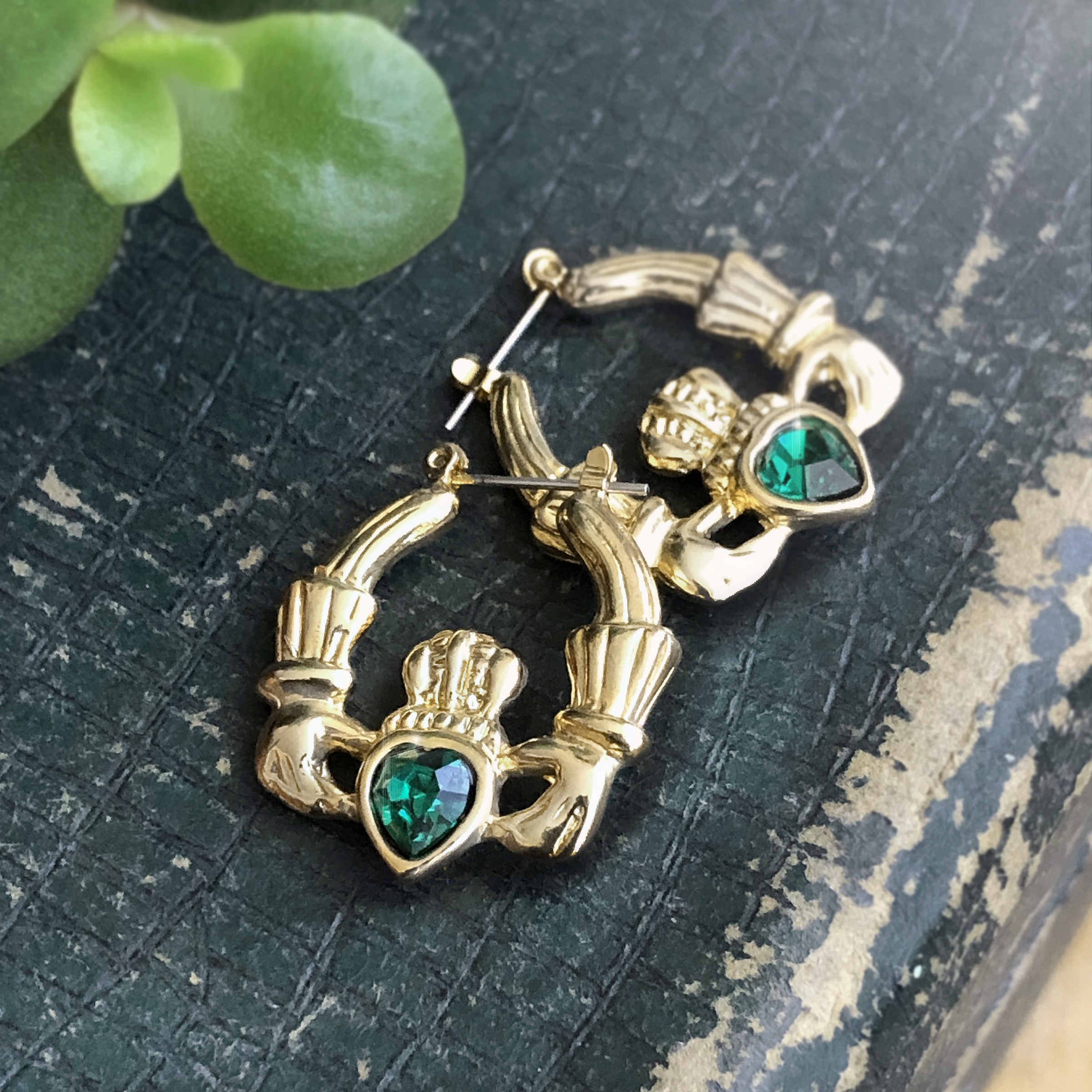 Irish History in Rhode Island - Providence Vintage Jewelry