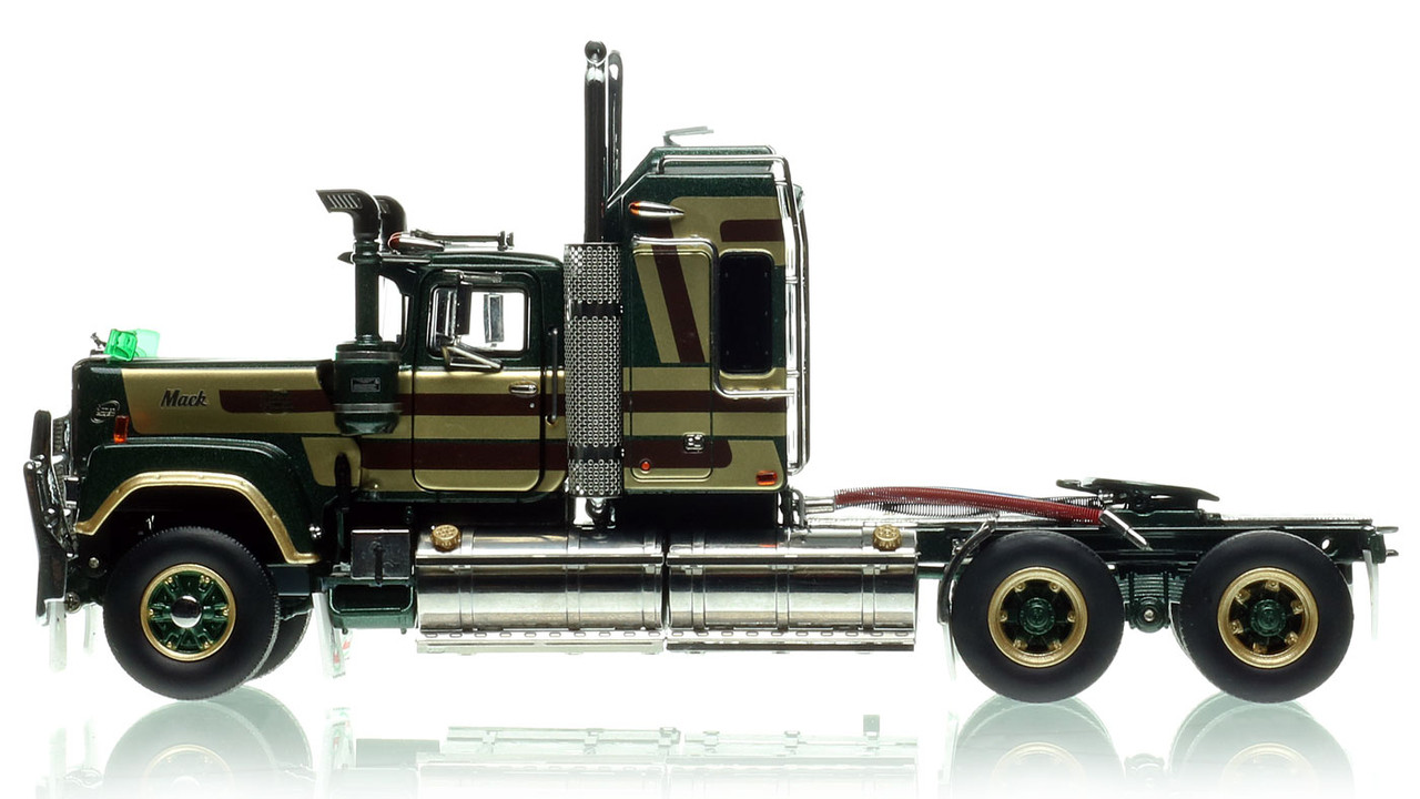 Drake Collectibles Mack Bicentennial Superliner II Tandem-Axle Sleeper ...