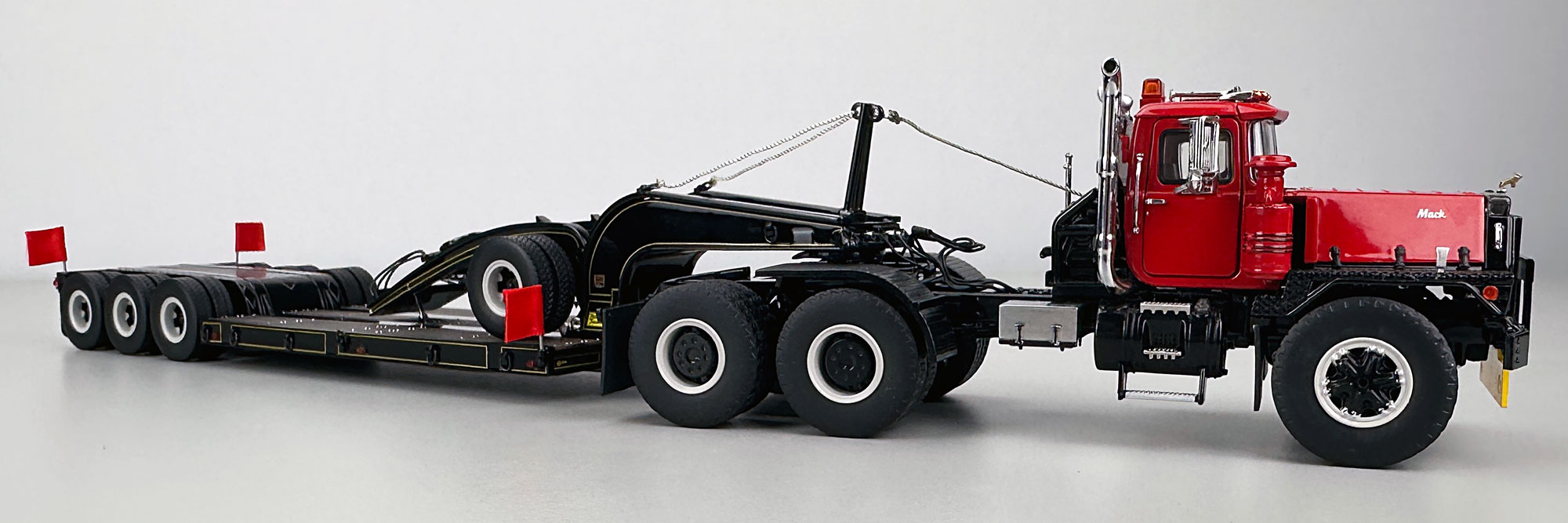 Heavy Haul Replicas 1:50 scale models