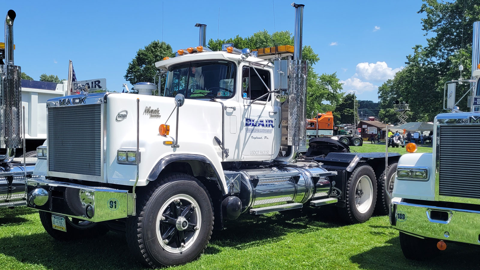 Brian Blair's 1991 Superliner is underway for 2024 - Heavy Haul Replicas