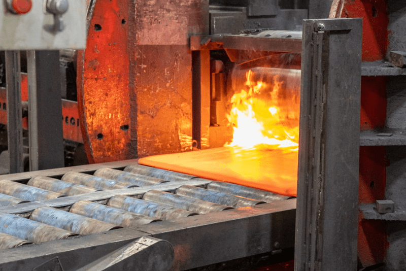 Why CPM® MagnaCut Steel Is the Future of Knives - Niagara Specialty Metals