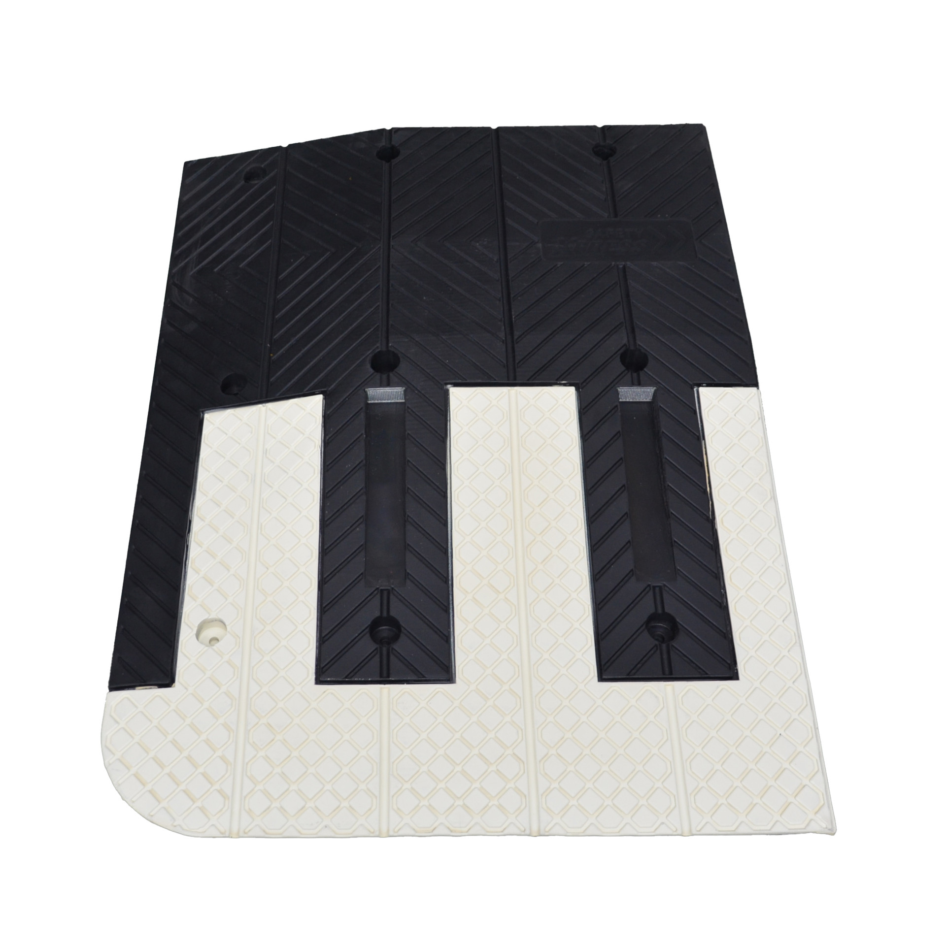 Speed Cushion End Section - 750mm x 1000mm - (Left or Right) Free ...