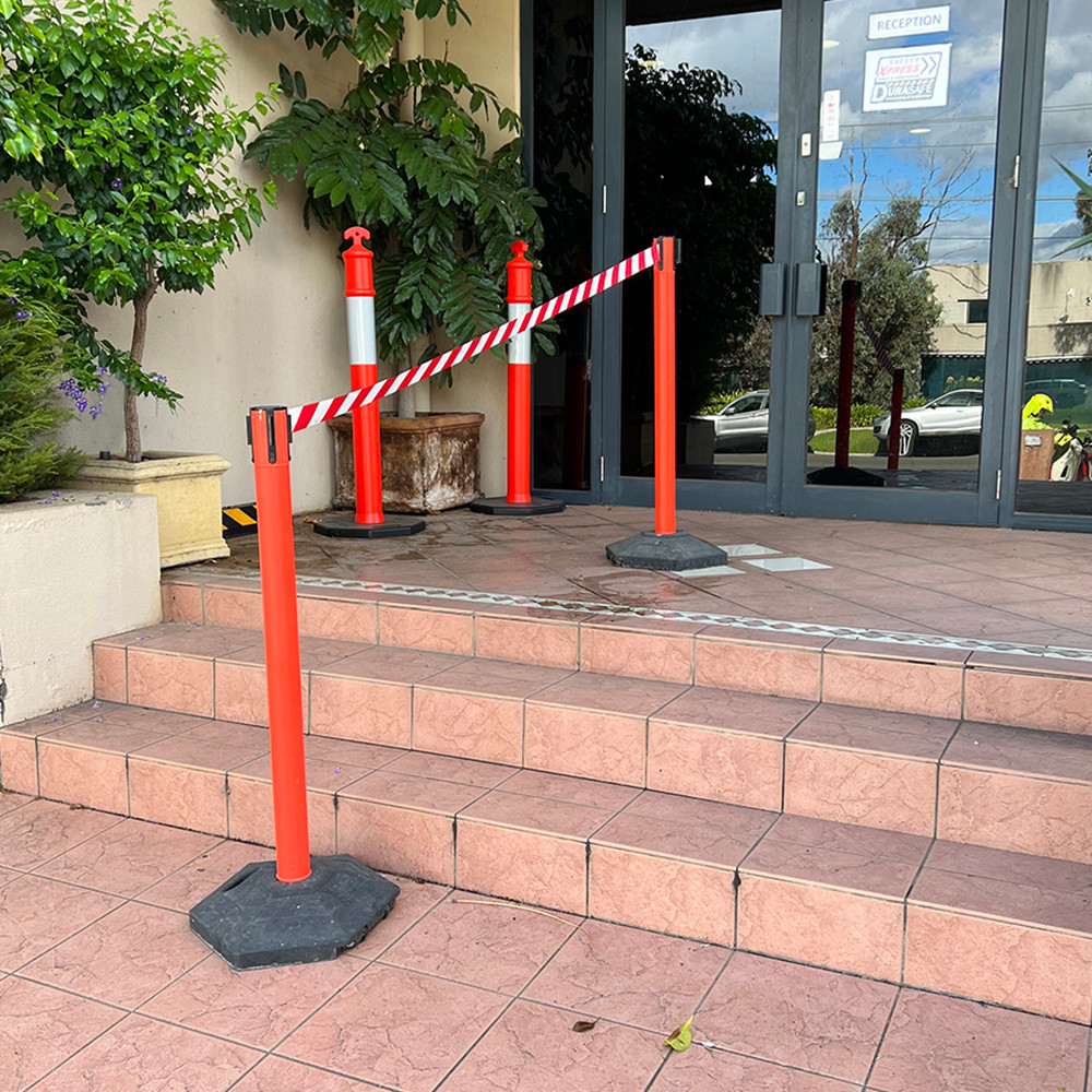 Bollard Retractable Belt Queue Bollard 3 Metres w/ Rubber Base - Safety ...