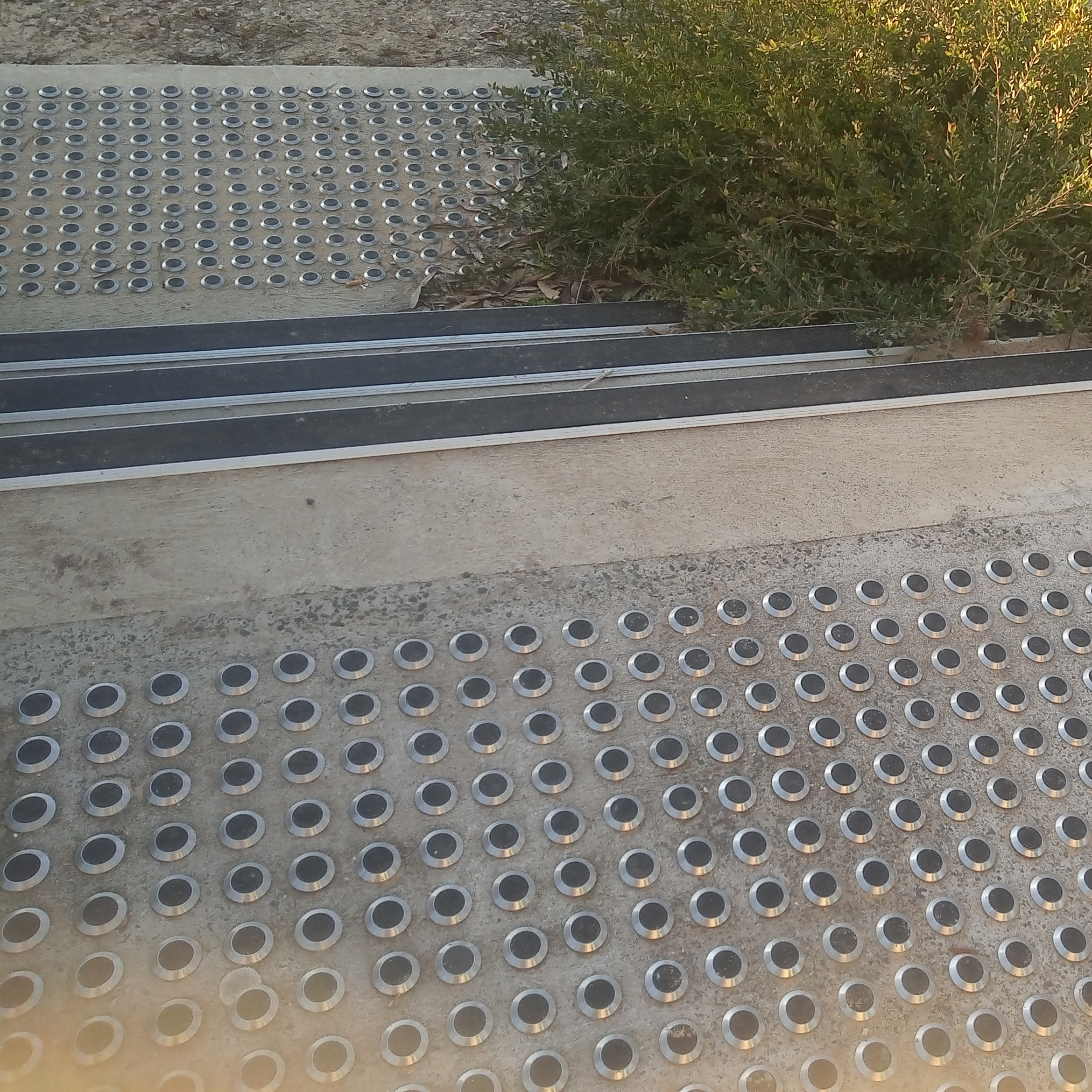 Tactile Indicator Single Studs - TGSI Stainless Steel with Black ...