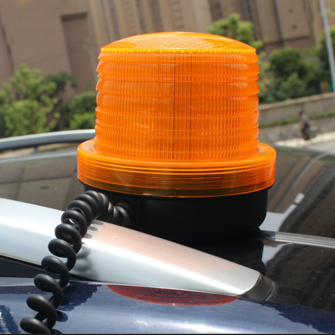 Magnetic Beacon Light w/ AUX/DC Cable - Safety Xpress