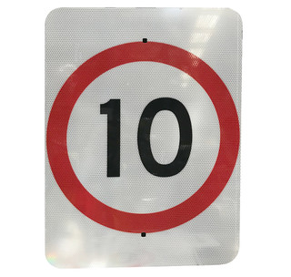 10km Speed Restriction Sign (450mm x 600mm) - Class 1 Reflective ...