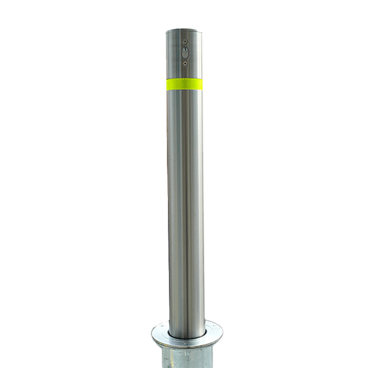 304 Stainless Steel Keyed‑Retractable 114 mm Bollard | Safety Xpress ...