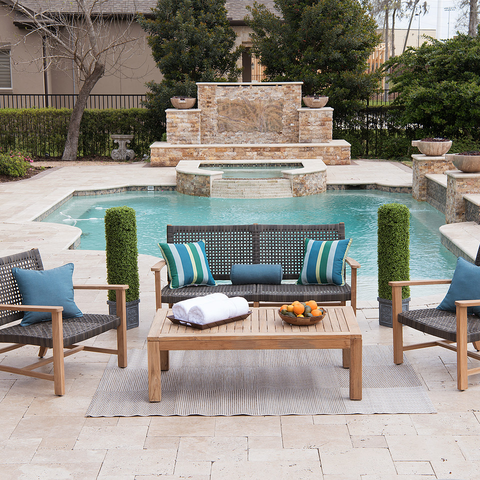 Hampton Products - Fortunoff Backyard Store