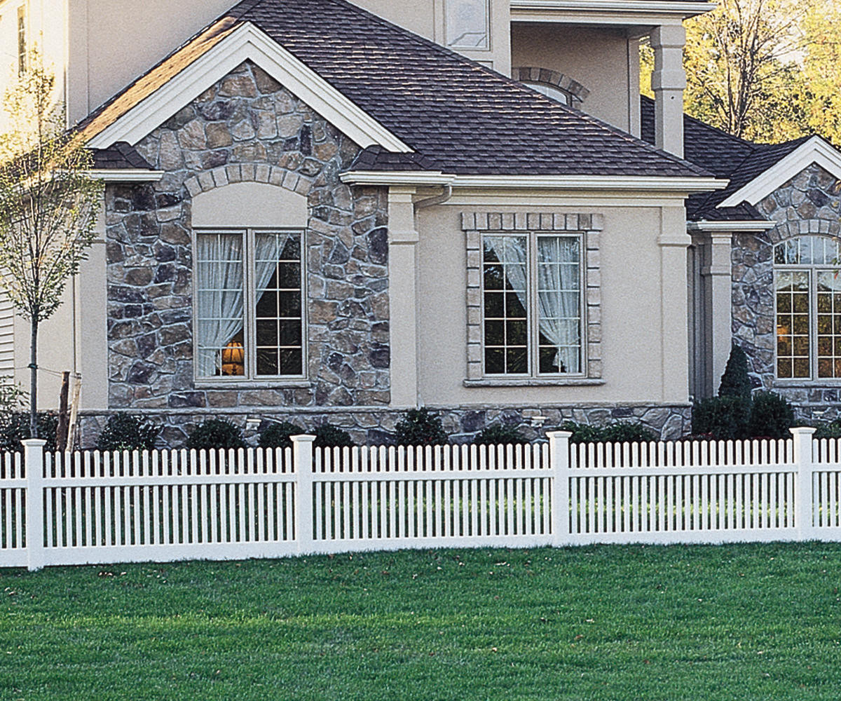 Bufftech Manchester Vinyl Fence Sections | Classic Style