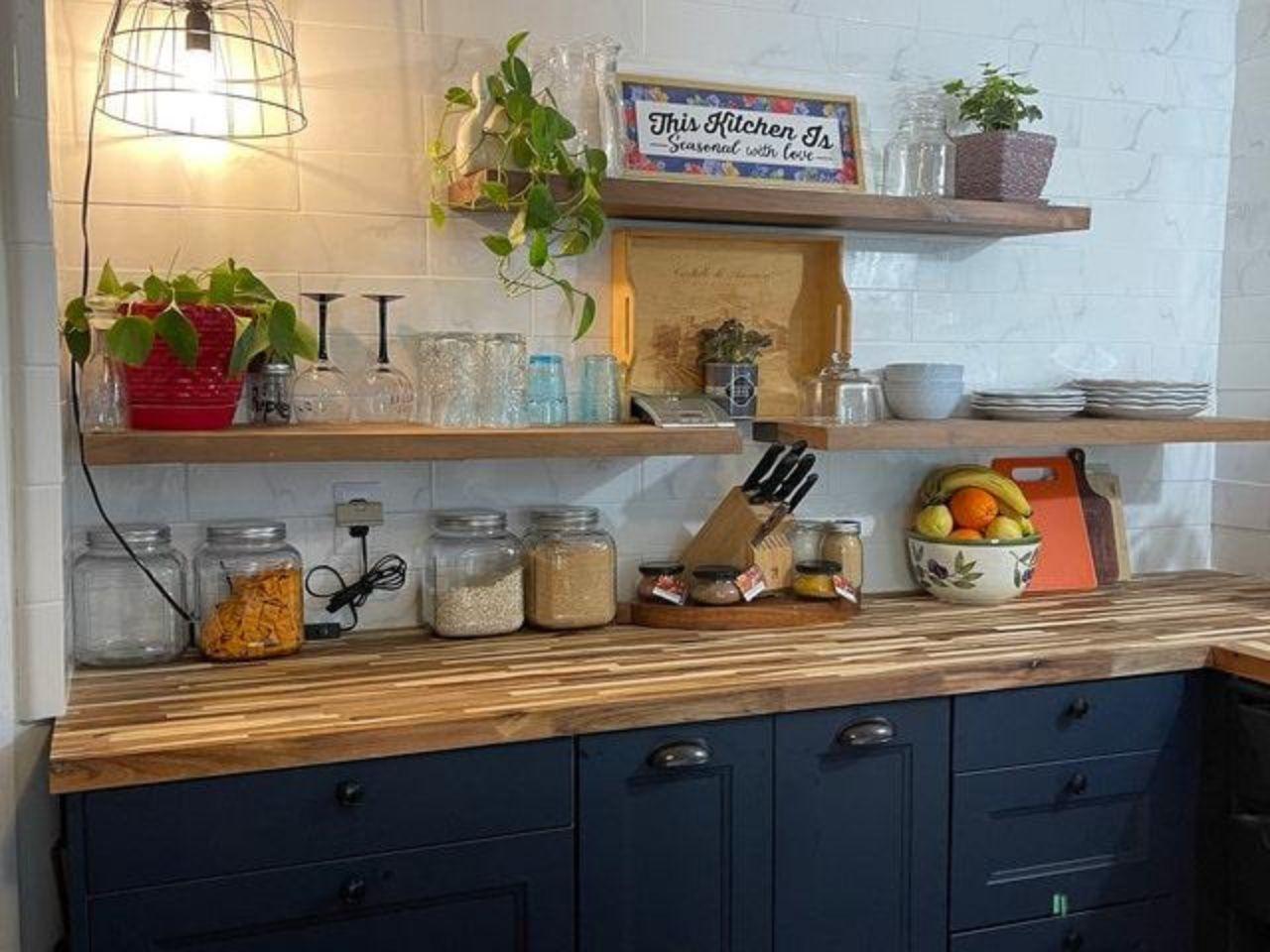 The Versatility of 4-Foot Floating Shelves: From Kitchen Decor Display ...