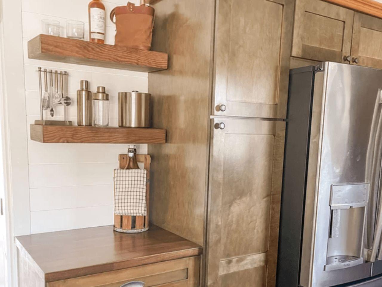 Utilizing Vertical Space: Creative Ways to Organize Your Kitchen - J ...