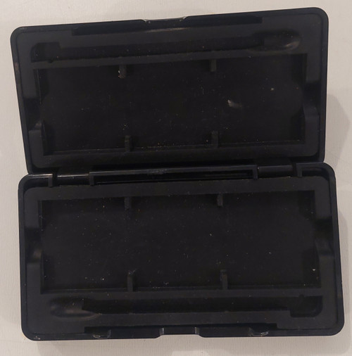 Nintendo DS Video Game Black Hard Plastic Storage Case holds 6 games