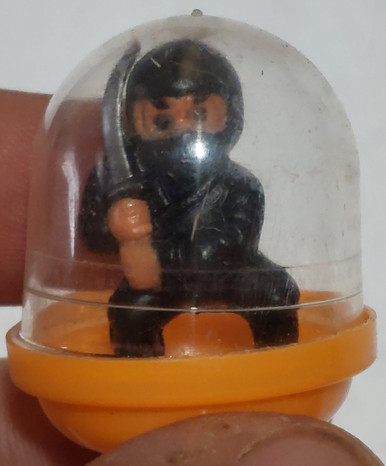Ninja 1 inch capsule vending machine toy