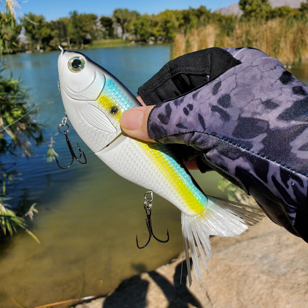 GlideCandy 2 section glide bait. 7" Threadfin Shad, Bone and Rainbow ...