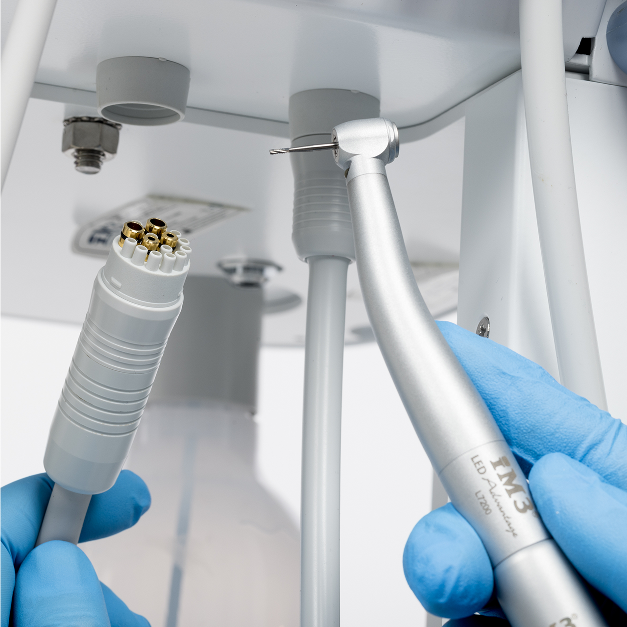 iM3 Advanced Dental Unit - Wall Arm