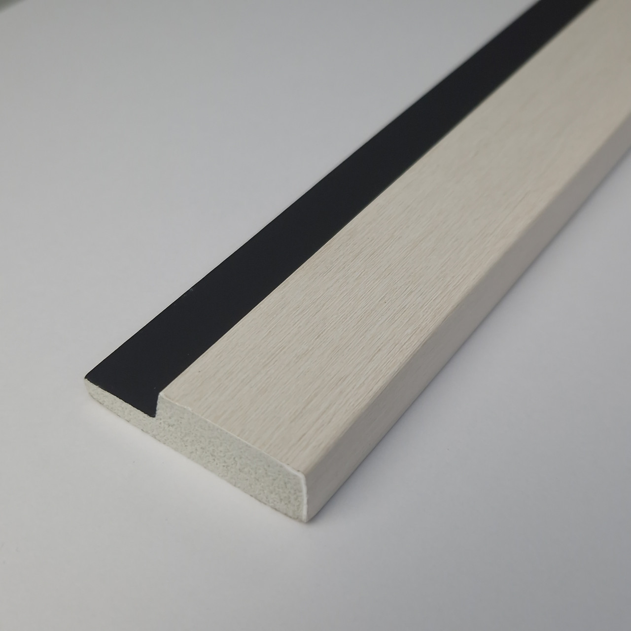QuickSlat White Large Start Trim 2.6m | Wet Wall Works