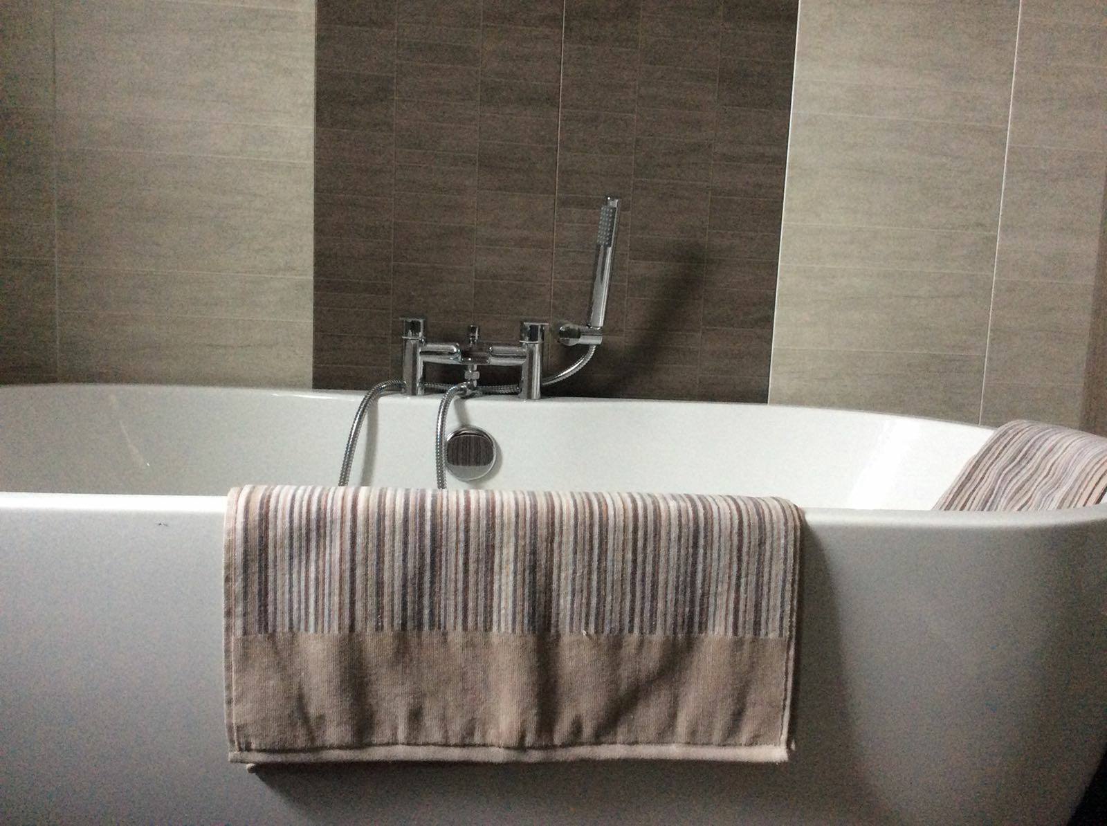 5 Reasons Wet Wall Works are the Solution to your Problems - Wet Wall Works