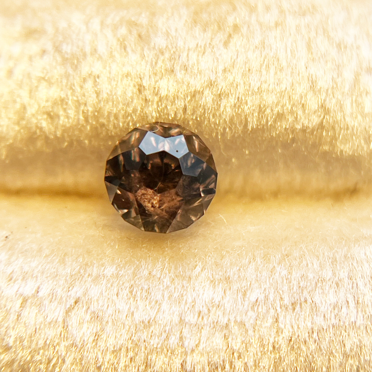 Color Change Sapphire Deep Concave™ Cut by John Dyer