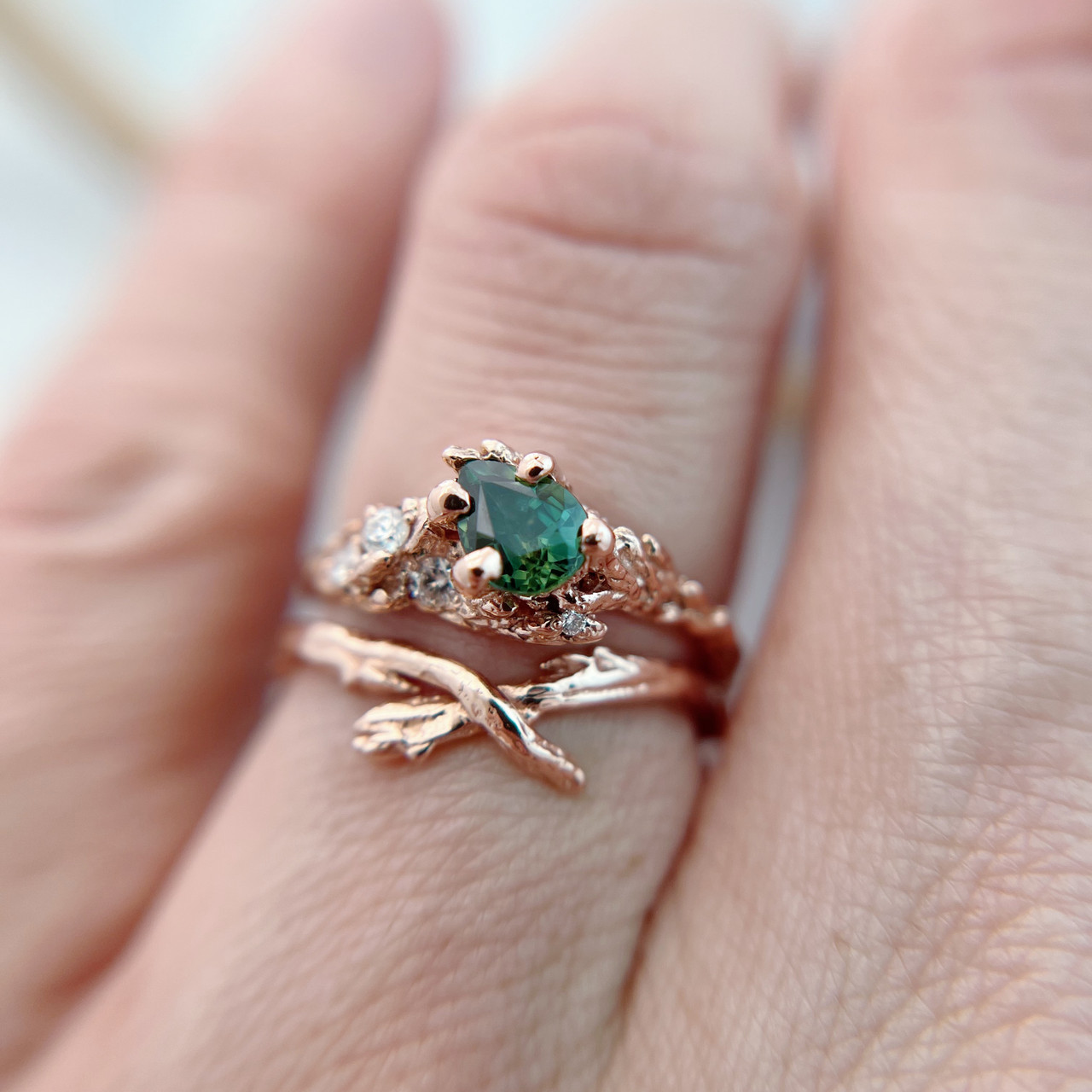 Juniper Forest Green Ring - Sapphire with Cluster Diamonds