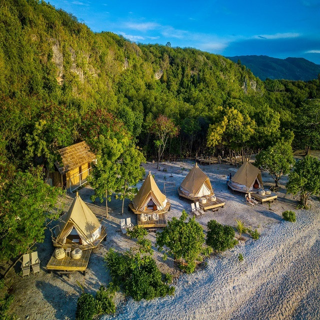 Bluewater Sumilon Resort 5 Days, Philippines