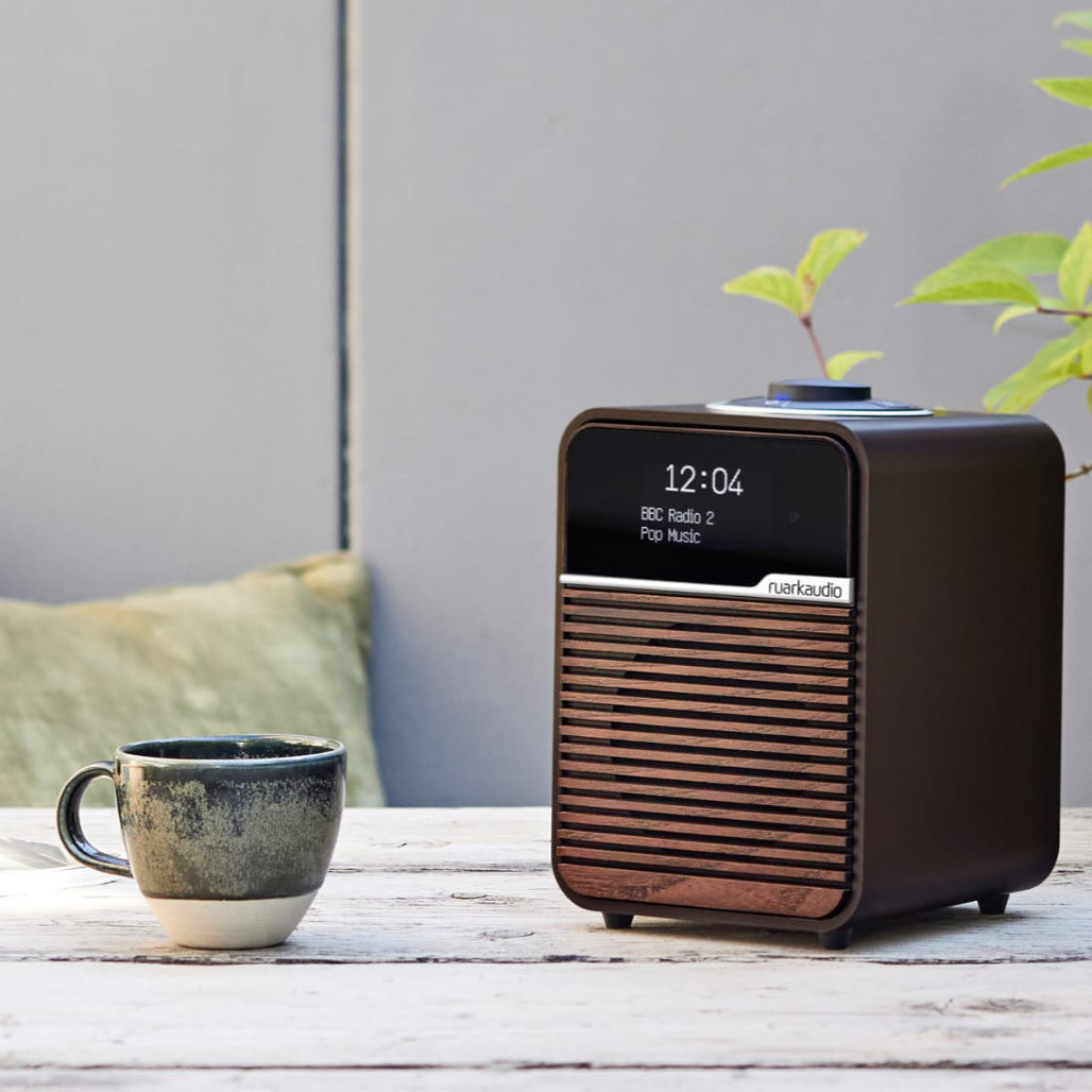 Ruark R1 MK4 Deluxe Bluetooth Radio - quantumAV