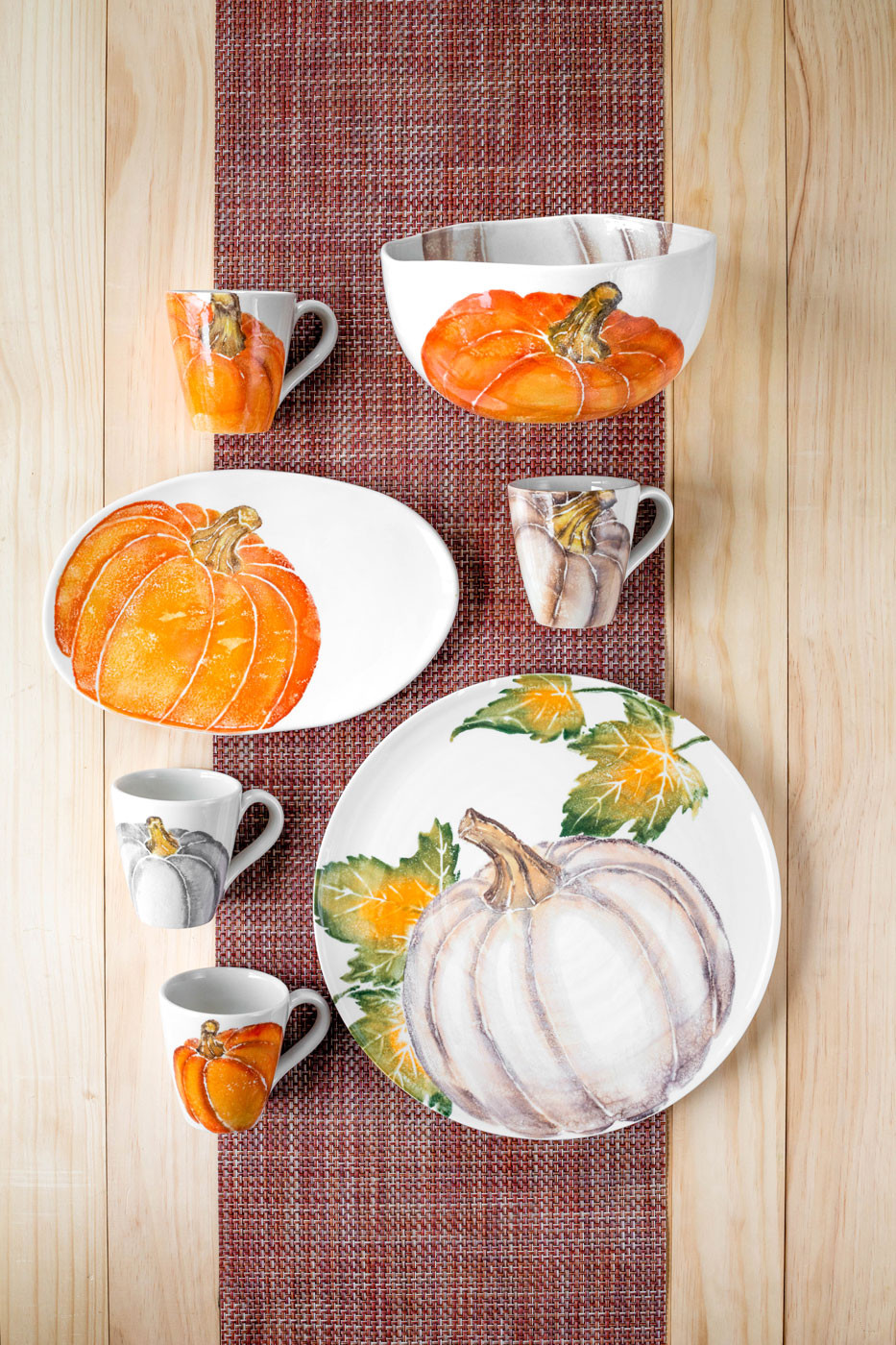 Vietri Pumpkins Deep Serving Bowl