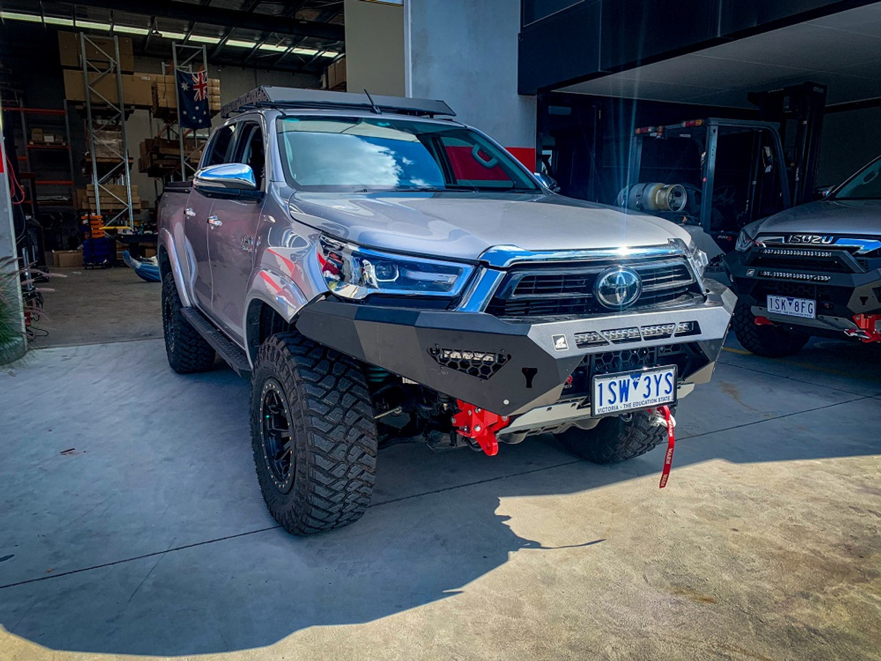 Offroad Animal Predator Bull Bar Toyota Hilux N80 2021