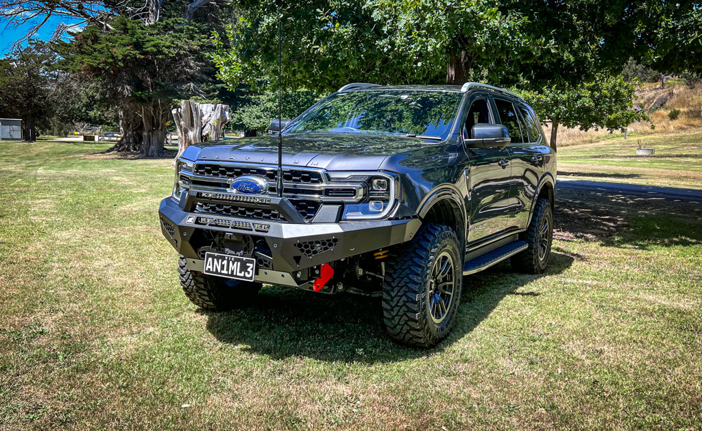 Predator Bull bar, Ford Everest, Next Gen; 2022 ON (FB-FRA-NG-22-PR ...