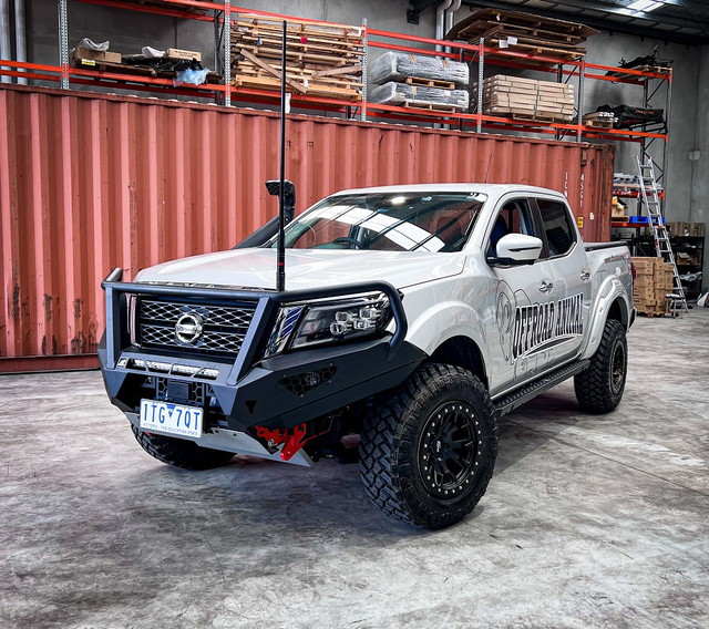 Offroad Animal Toro Bull Bar - Nissan Navara NP300 2015