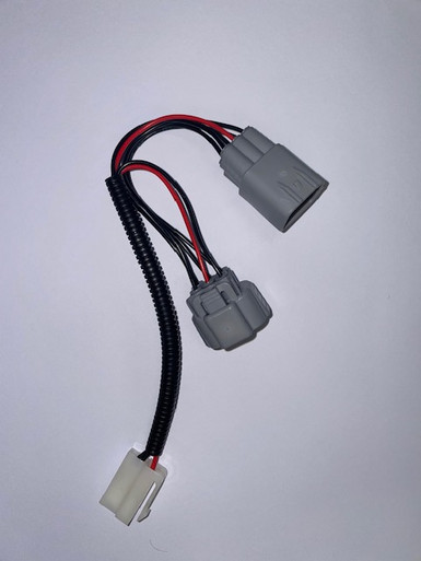 Dmax High beam piggy back adapter (Dmax Adapter)