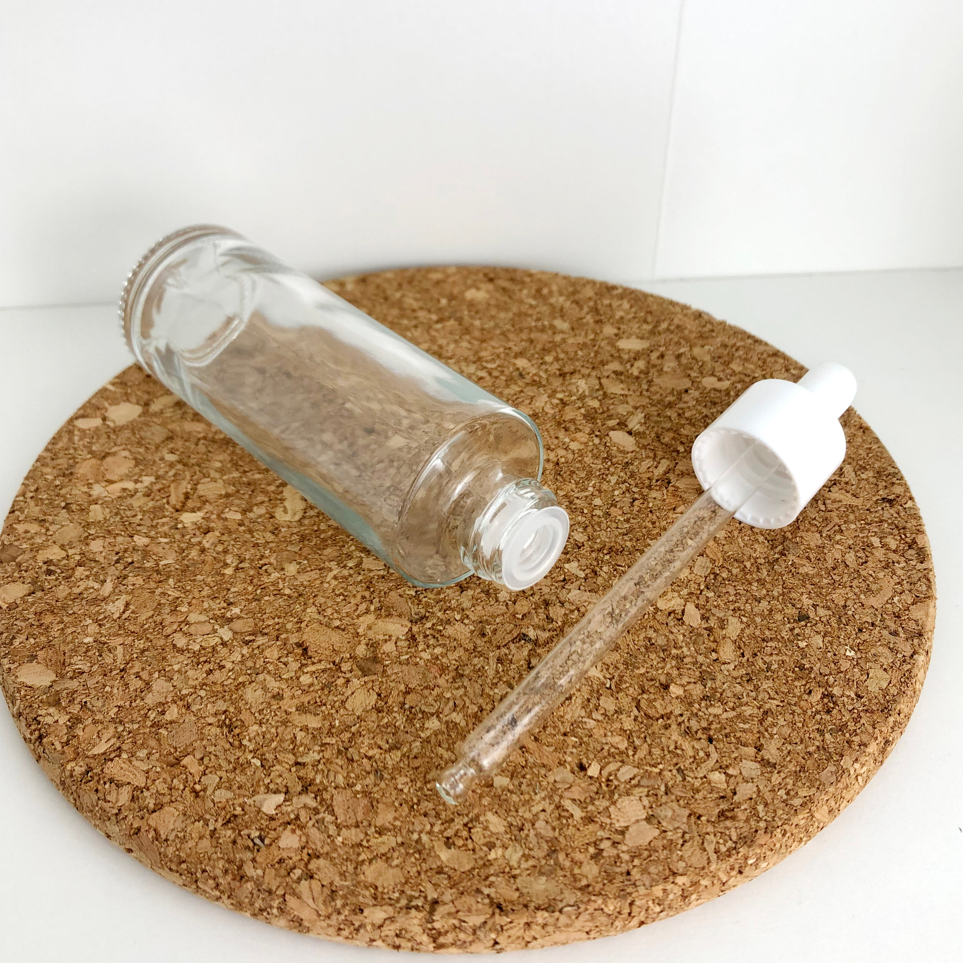 1 Oz Clear Cylinder Slope Glass Bottle with White Regular Smooth Glass ...