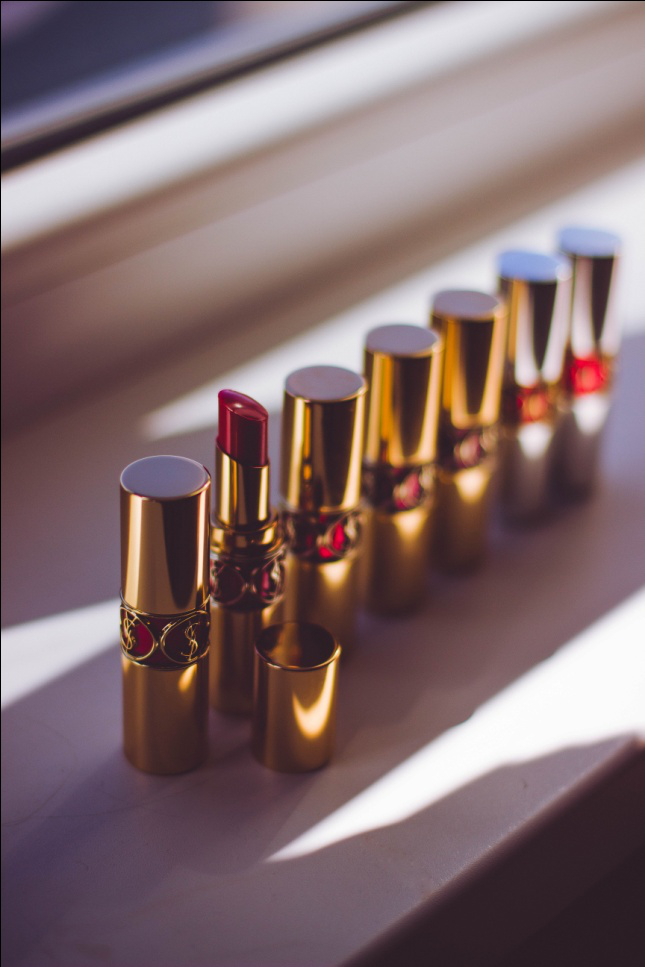 The Role of Packaging in the Makeup and Cosmetics World - Premium VIALS
