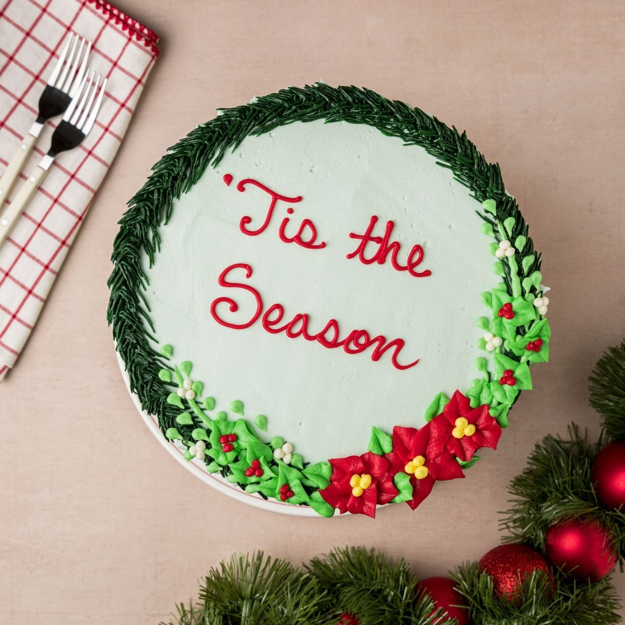 Holiday Wreath Cake - SusieCakes