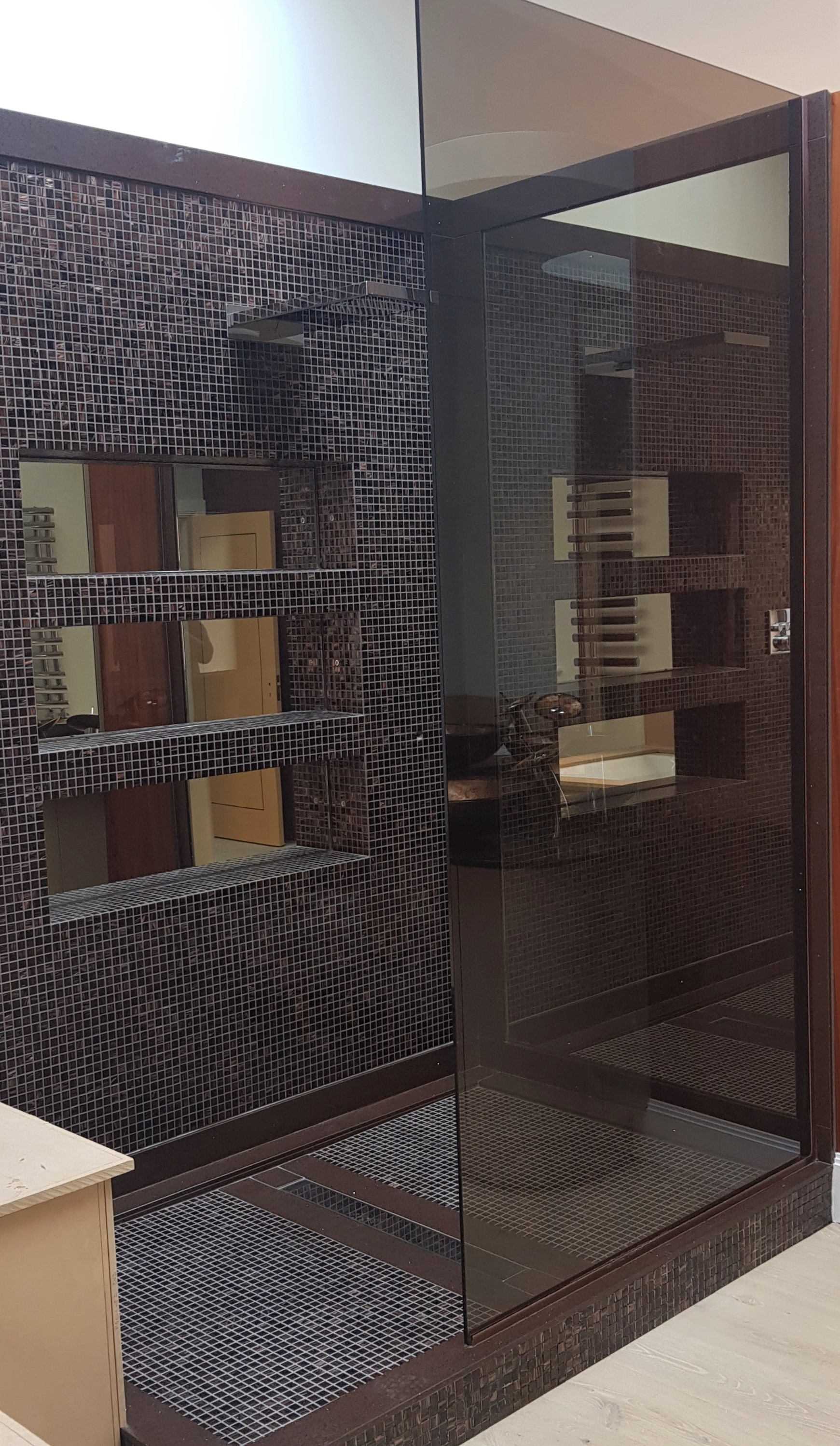 10mm Bronze tint glass for shower screens and wetrooms - Shower-glass.co.uk