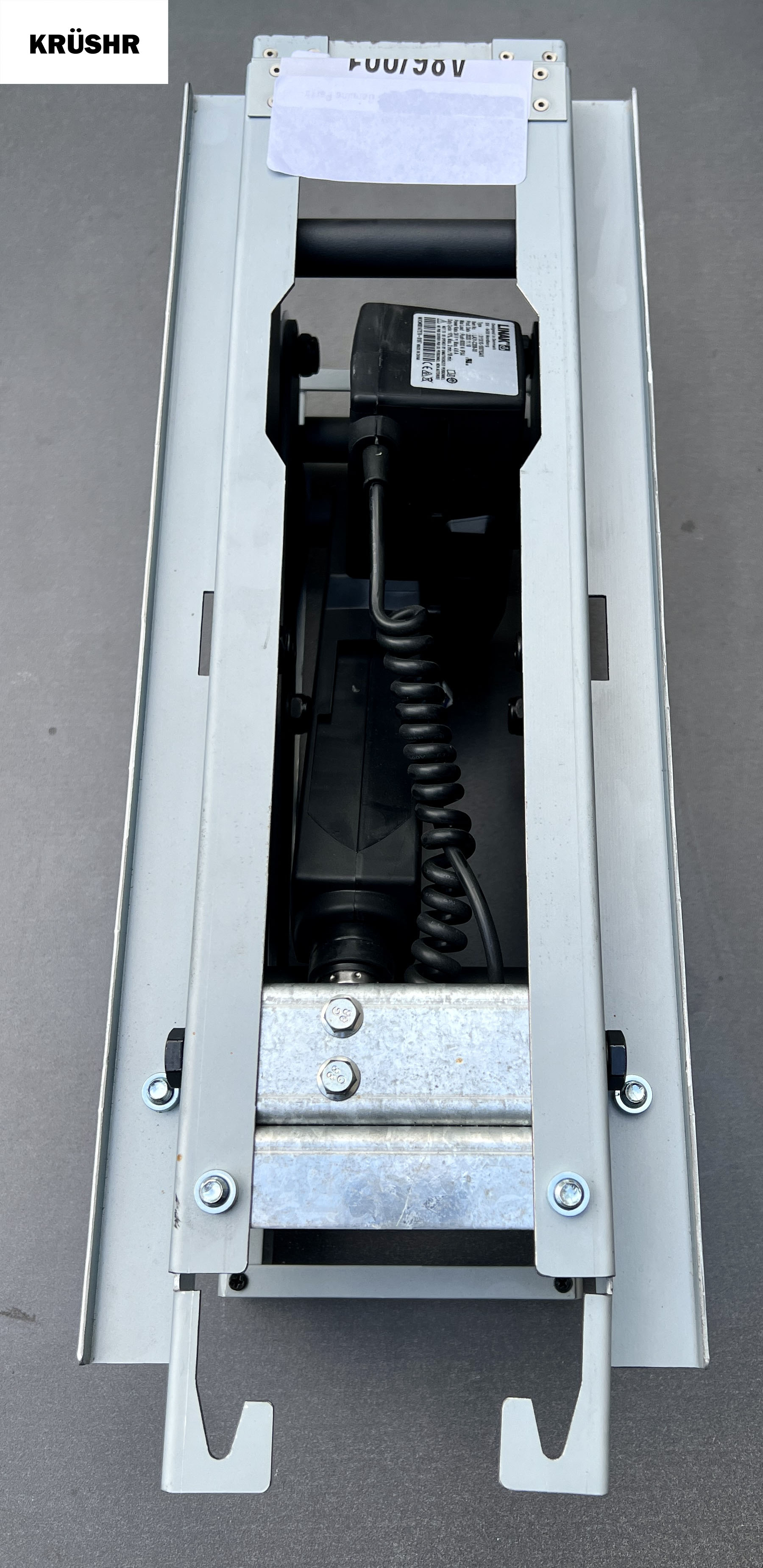 VERTICAL SCISSOR MECHANISM ASSEMBLY