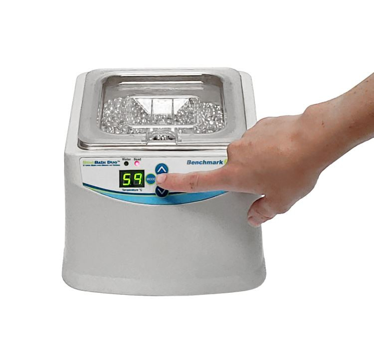 Benchmark Scientific BeadBath Duo 2L Dual Function Water and Bead Bath ...
