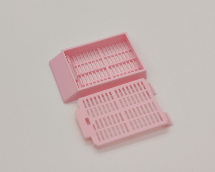 Plastic Biopsy Tissue Cassettes With Detachable Lid, 30° Angled Face ...